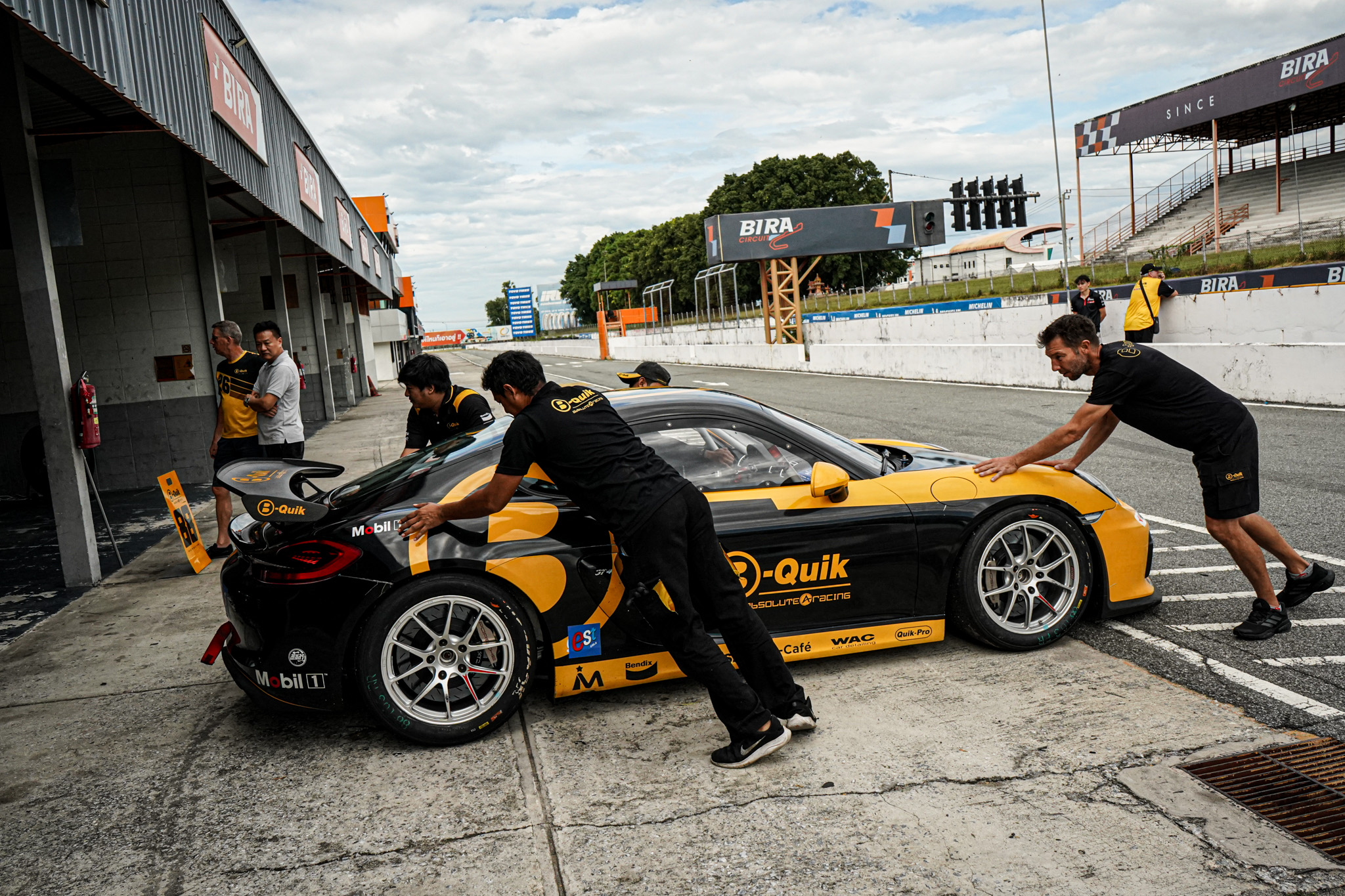 Sandy and B-Quik join forces to boost B-Quik Academy – Sandy Stuvik
